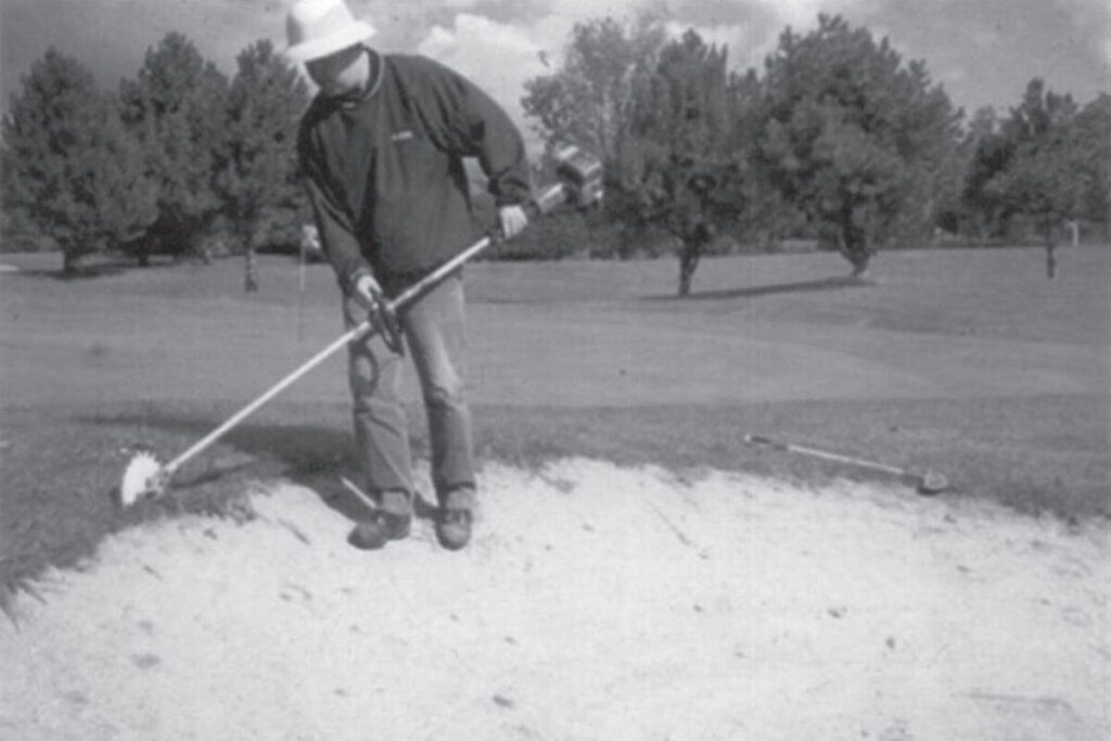 How To Rake A Bunker? Spread Sand Evenly And Avoid False Lips ...